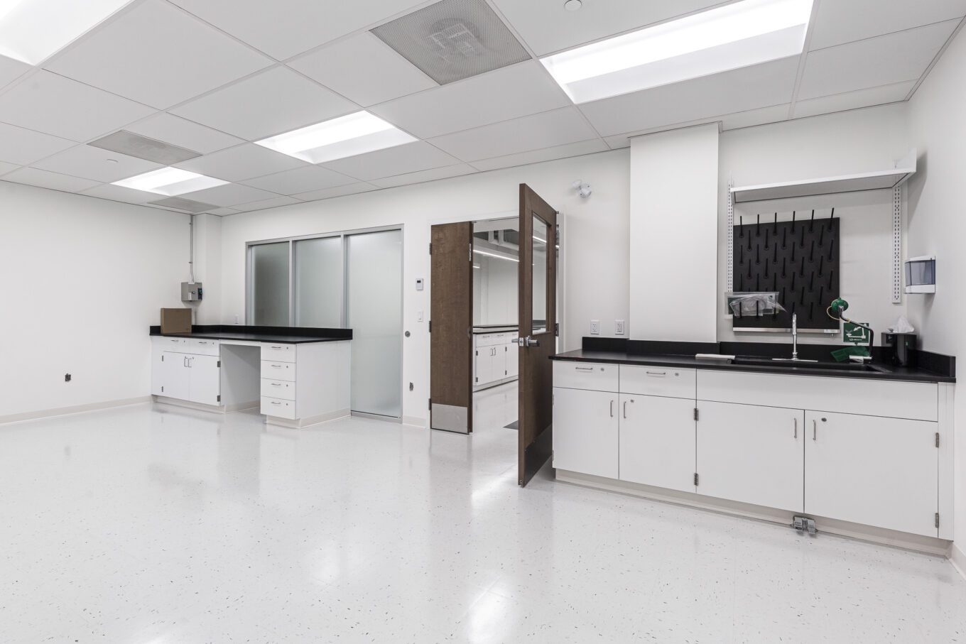 Laboratories | Lab.Space