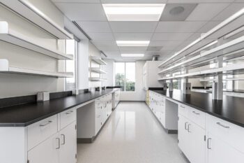 How much does the design and construction of a laboratory cost? | Lab.Space